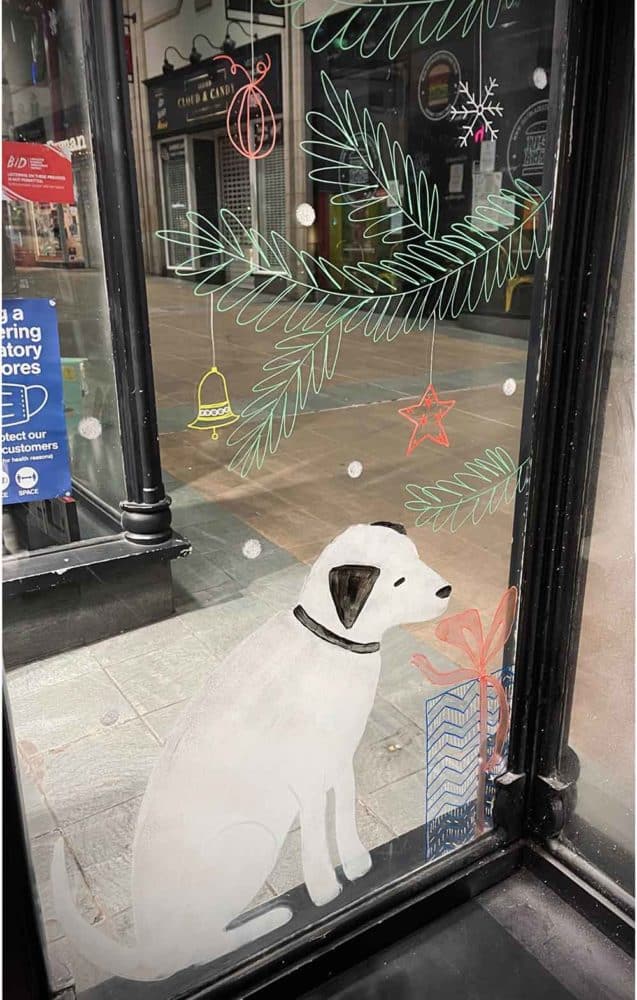 Painting Christmas Advent Windows with Peelable Glass Paint - Thorndown ...